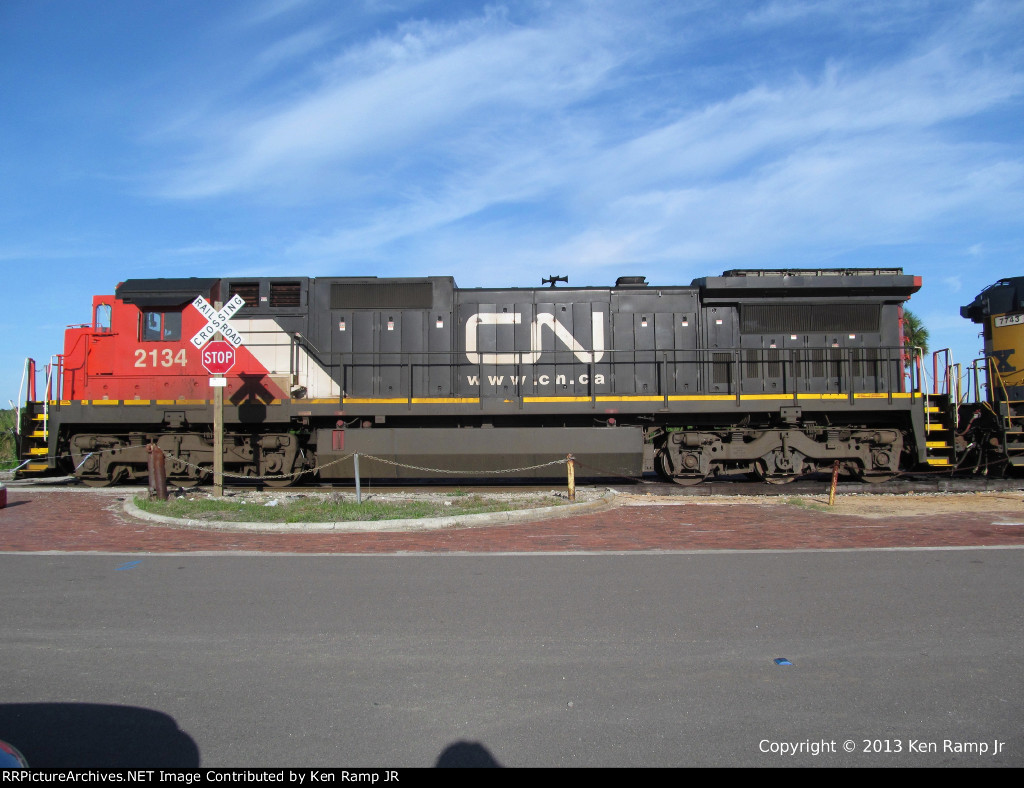 CN 2134